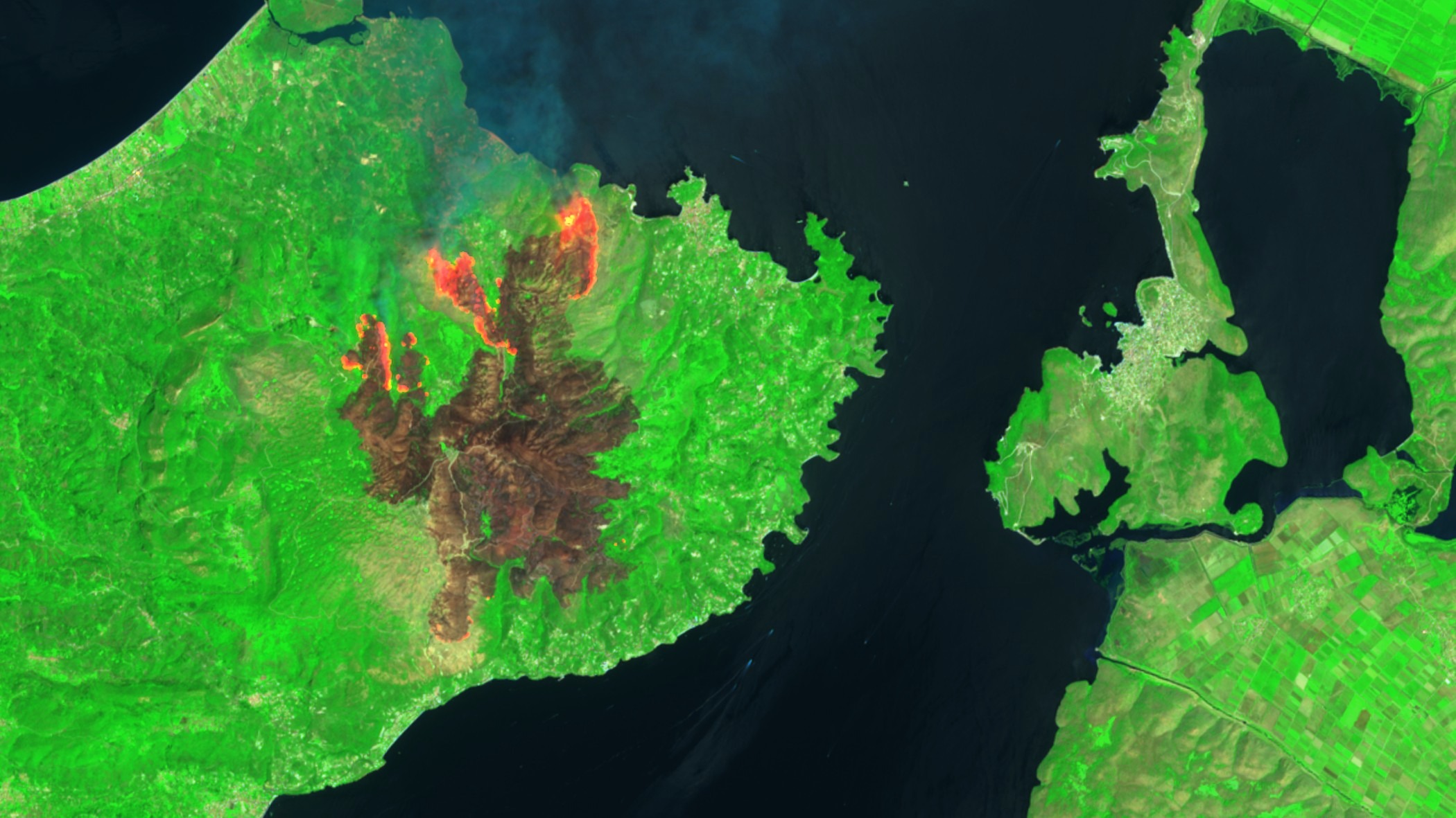 Les incendies du mois de juillet 2023 en Grèce vus par les satellites d ...